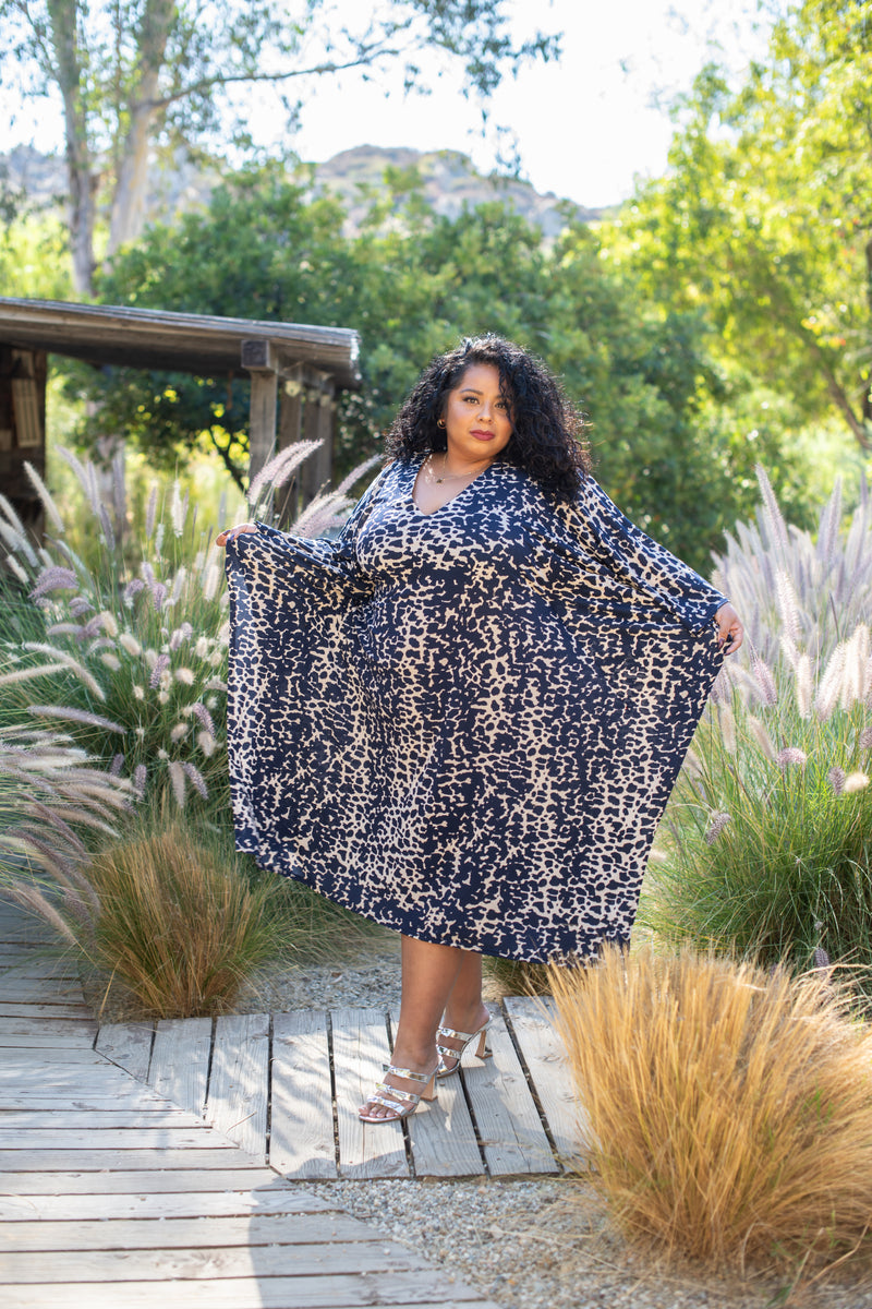 Indigo Moon – MuuvmentByFee